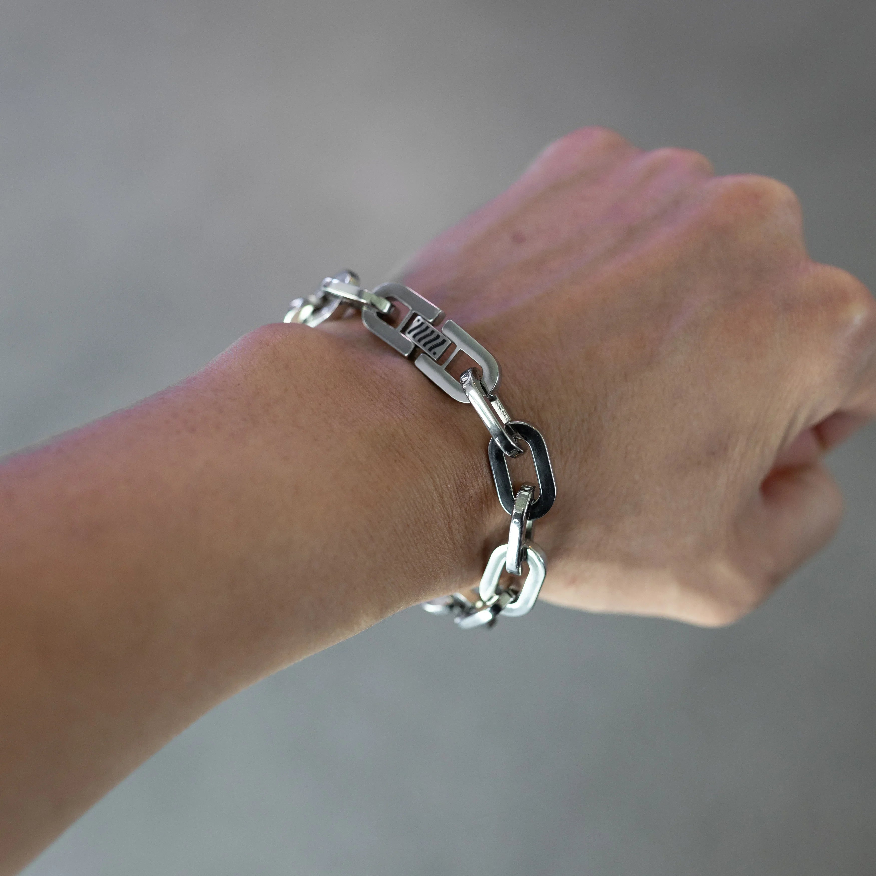 BR-220 Heavy Chain Steel Bracelet - Fabric of the Universe