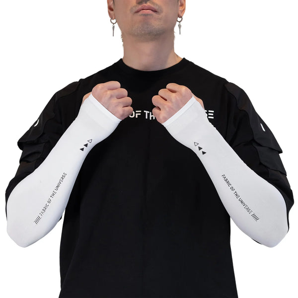 A-Slev 011 White Arm Sleeves - Fabric of the Universe
