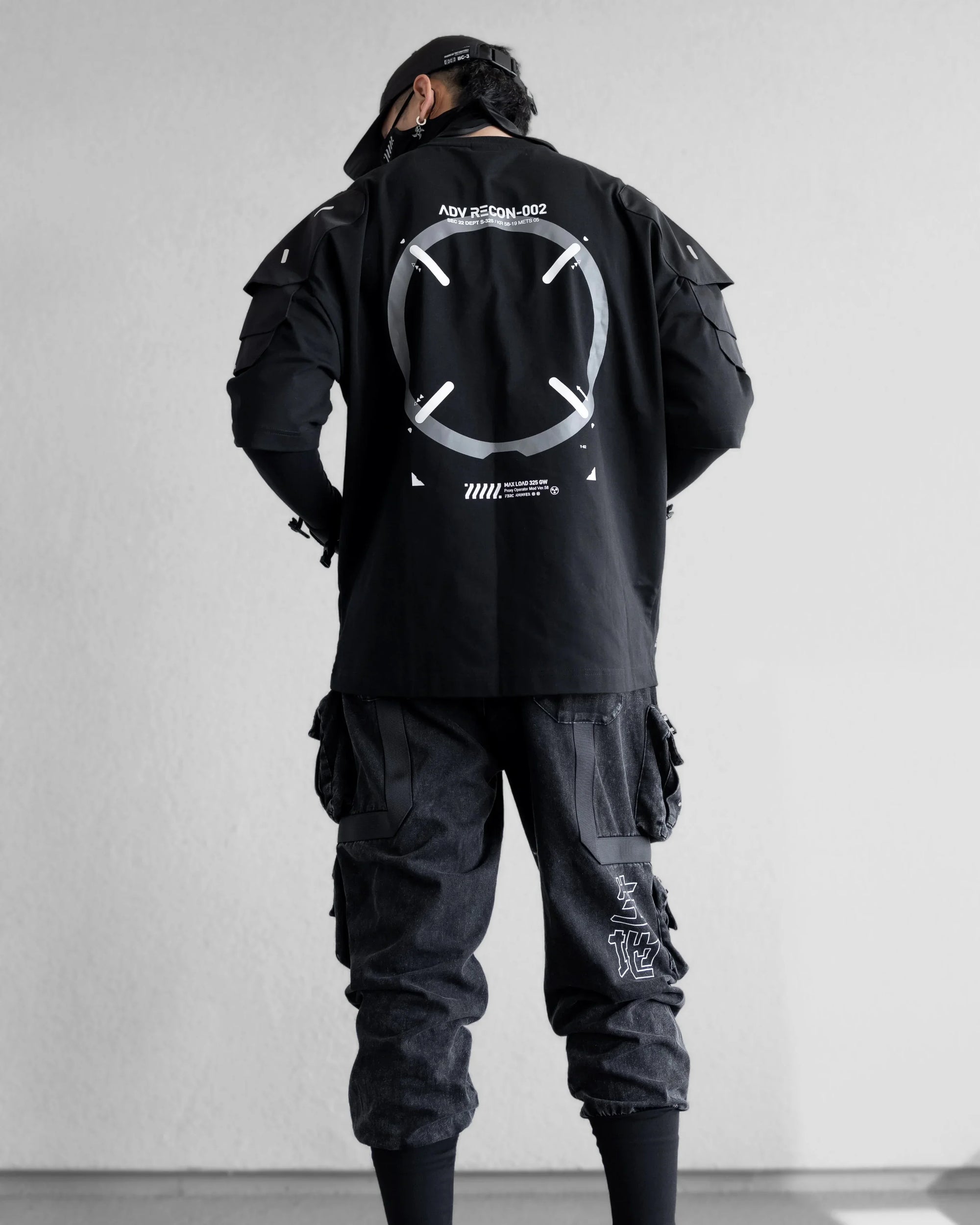 Advanced Recon Black Oversized SST - Fabric of the Universe