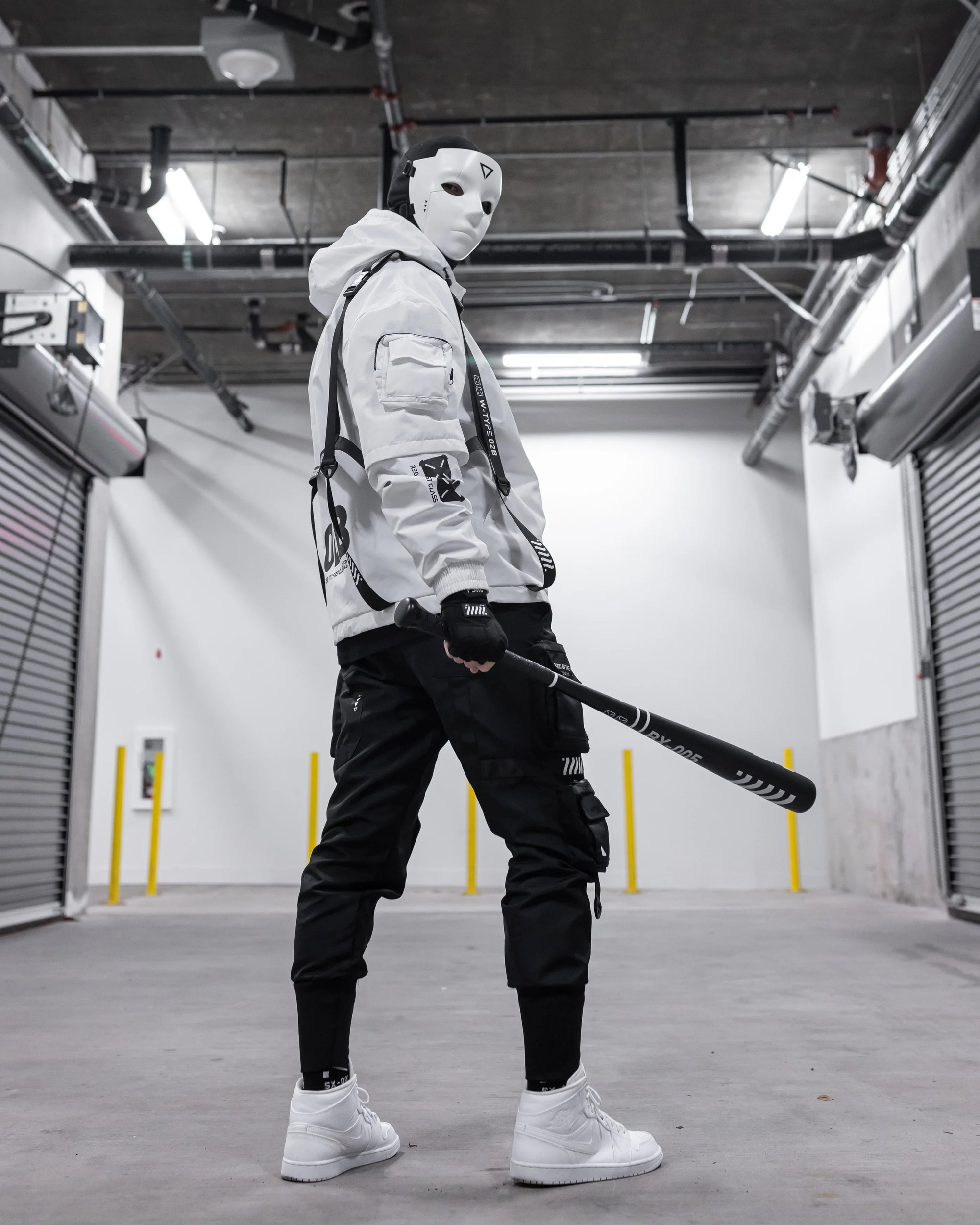 Genova-01A White Face Mask - Fabric of the Universe